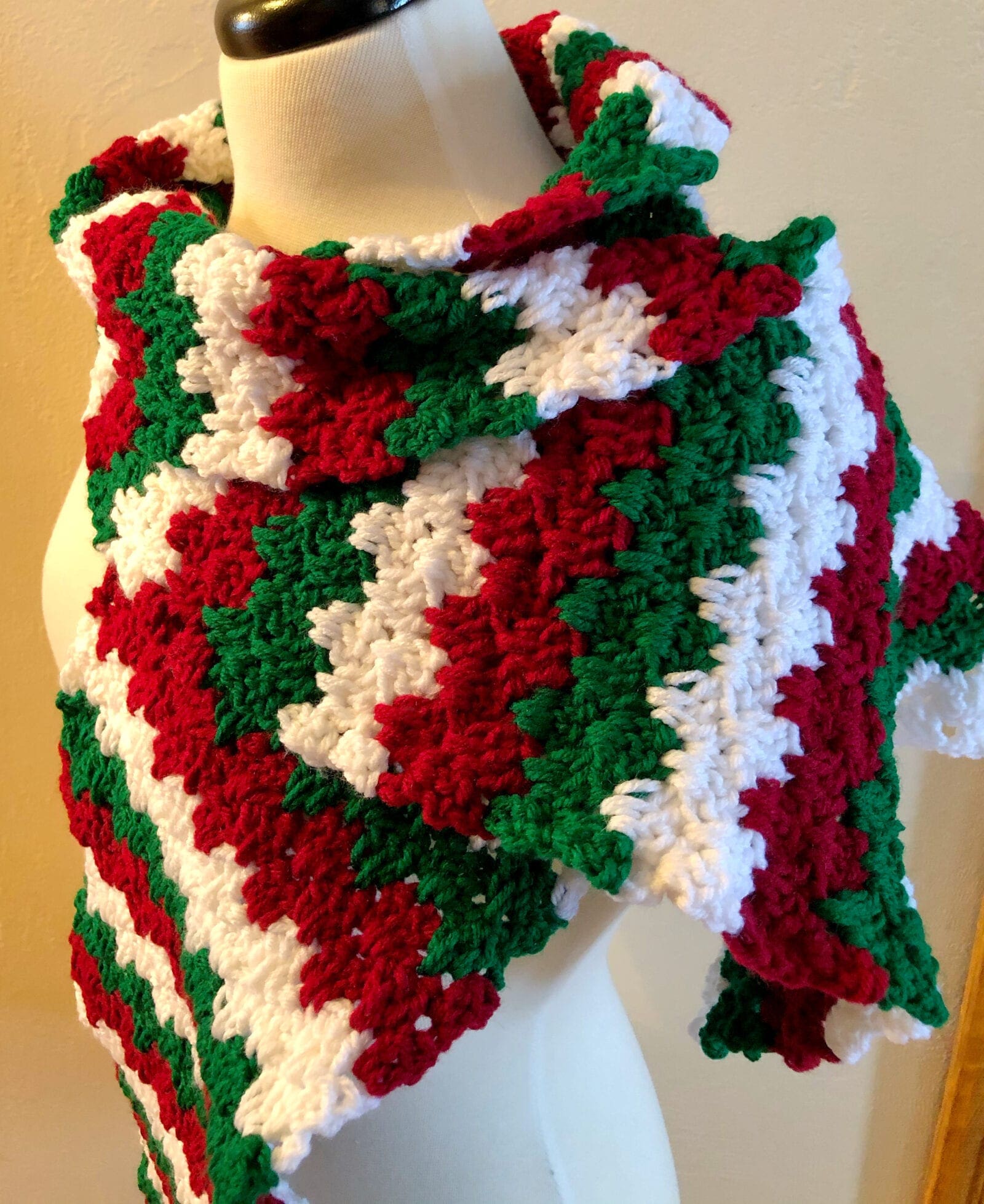 Joyful Holiday Crochet Scarf Pattern - Pattern Princess