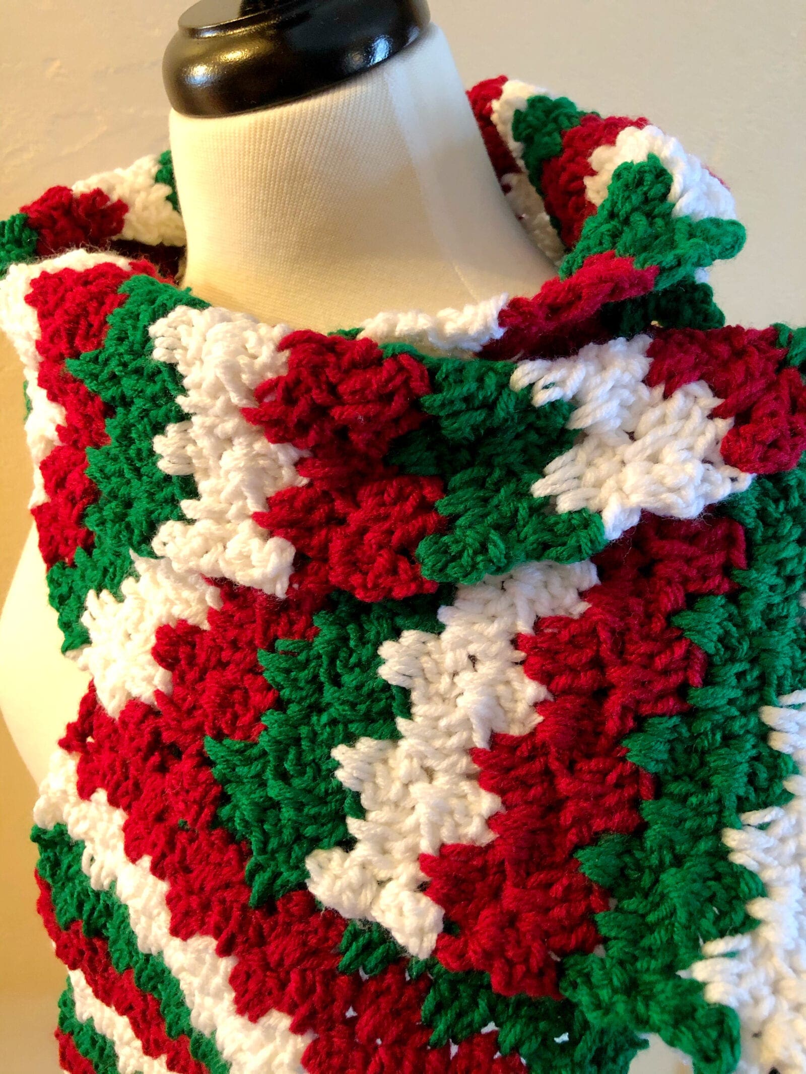 Joyful Holiday Crochet Scarf Pattern - Pattern Princess