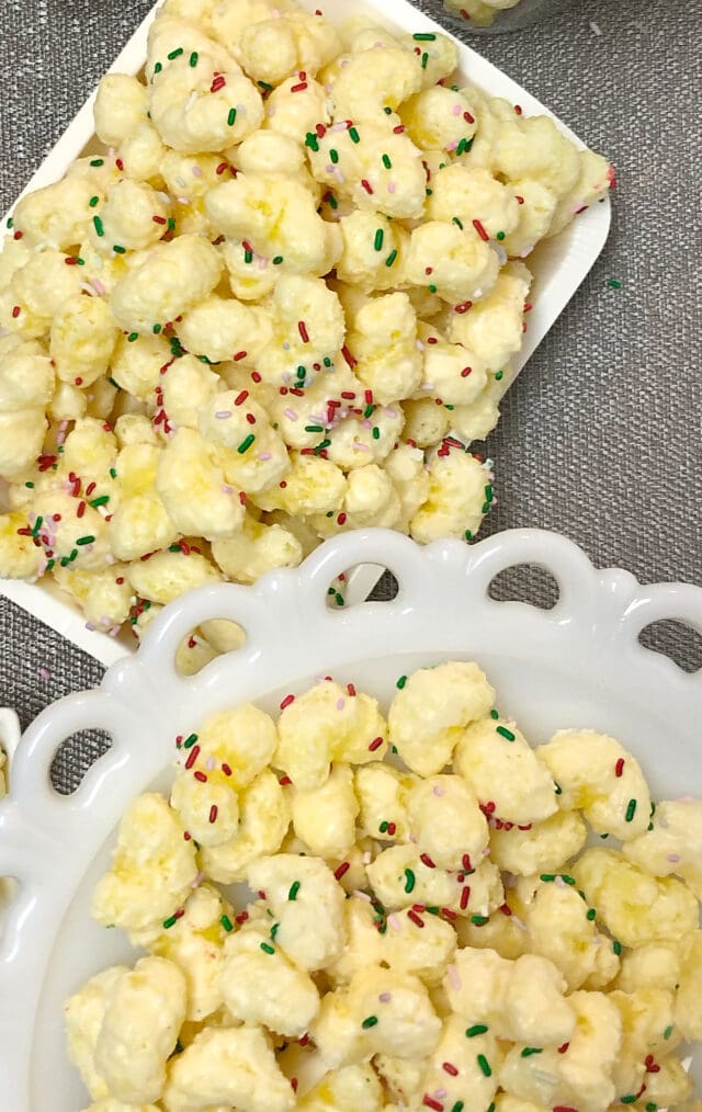 White Chocolate Puff Corn Crack - Pattern Princess