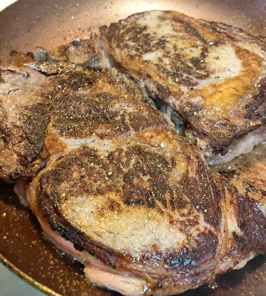 How to Pan Fry a Steak - Pattern Princess
