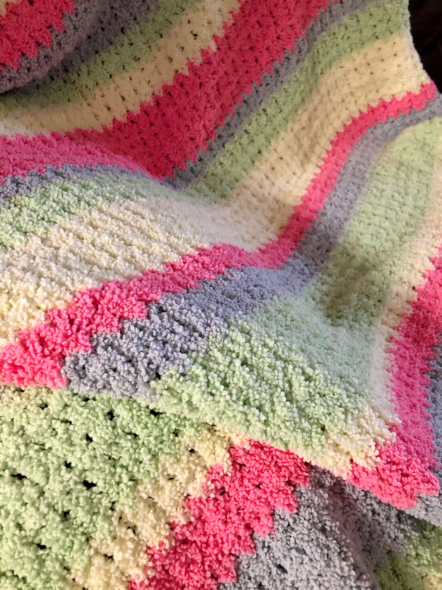 Crochet Cotton Candy Fluffy Blanket - Pattern Princess