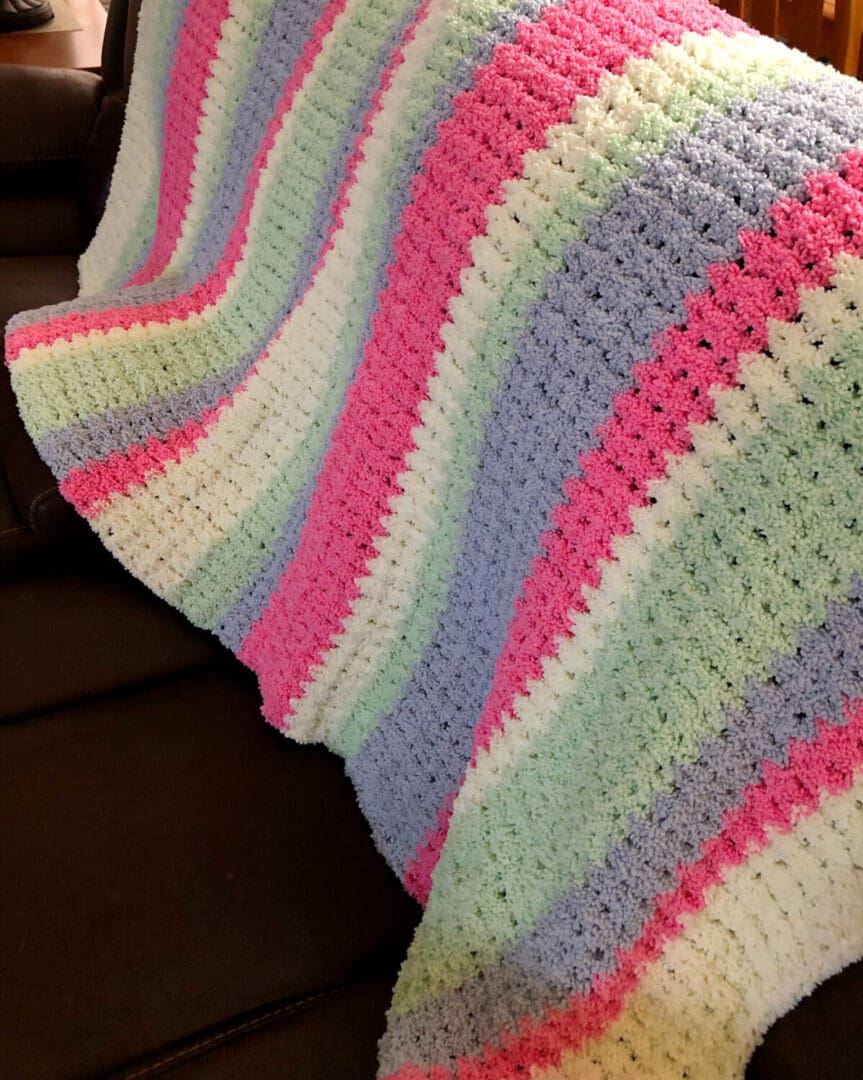 Crochet Cotton Candy Fluffy Blanket - Pattern Princess