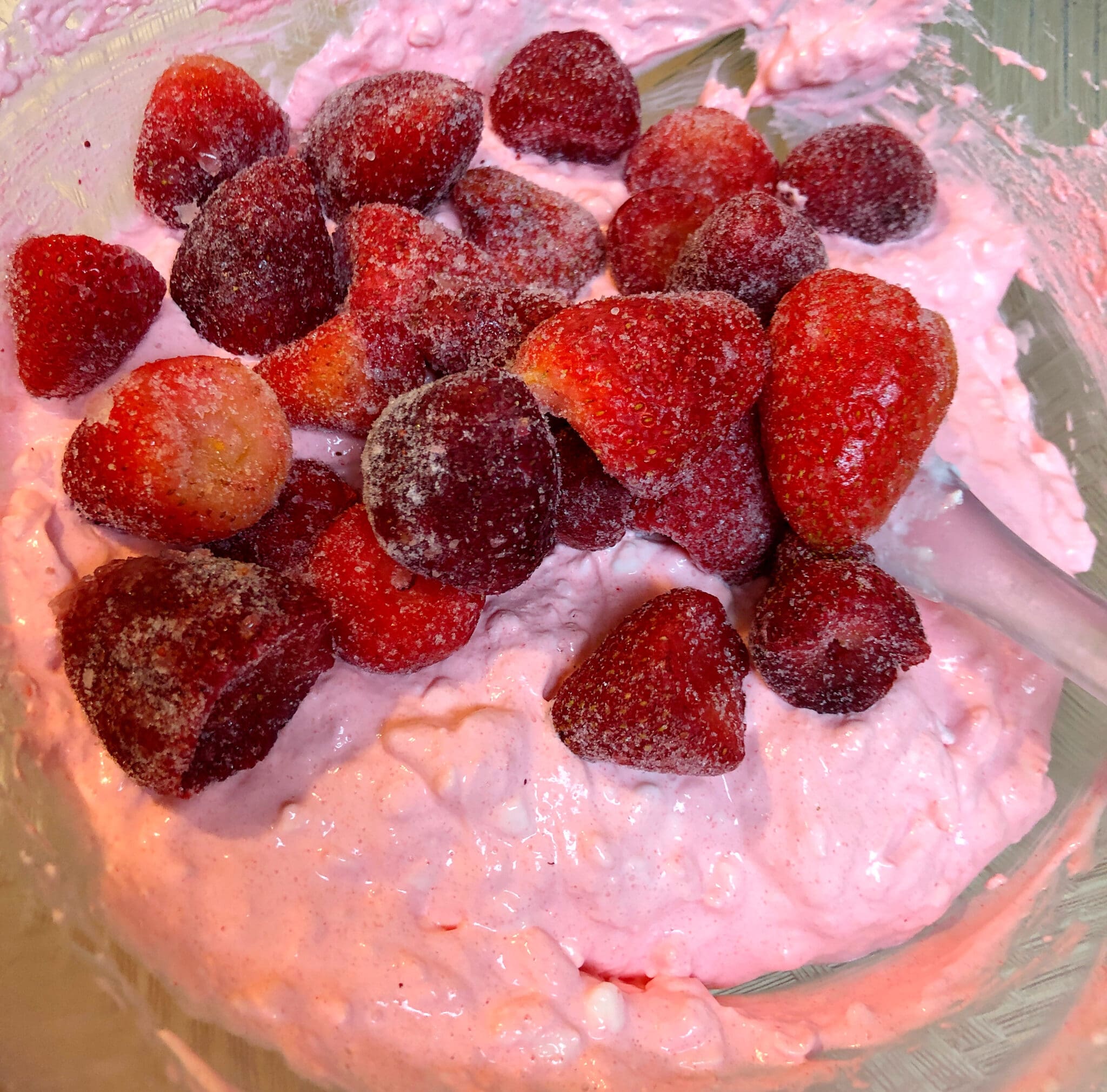 5 Minute Strawberry Pink Fluff Salad - Pattern Princess