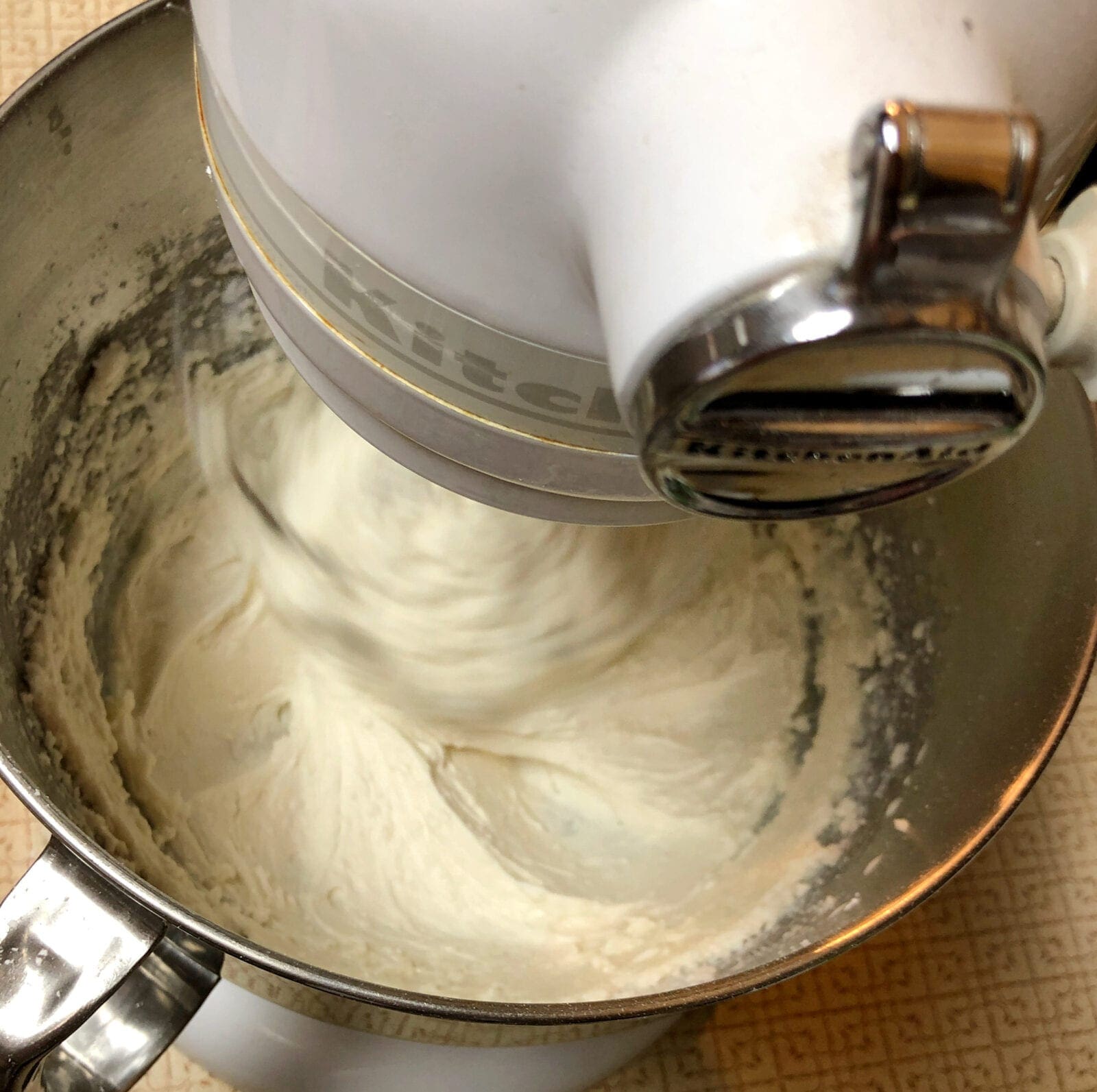 Quick and Easy Buttercream Frosting - Pattern Princess