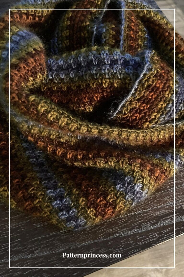 Easy Crochet Infinity Cowl Pattern - Pattern Princess